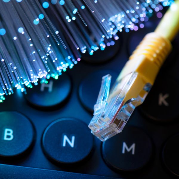 Comparing Fiber, Ethernet Cable, and DSL: A Technical Guide ... Comparing Fiber, Ethernet Cable, and DSL: A Technical Guide ...
